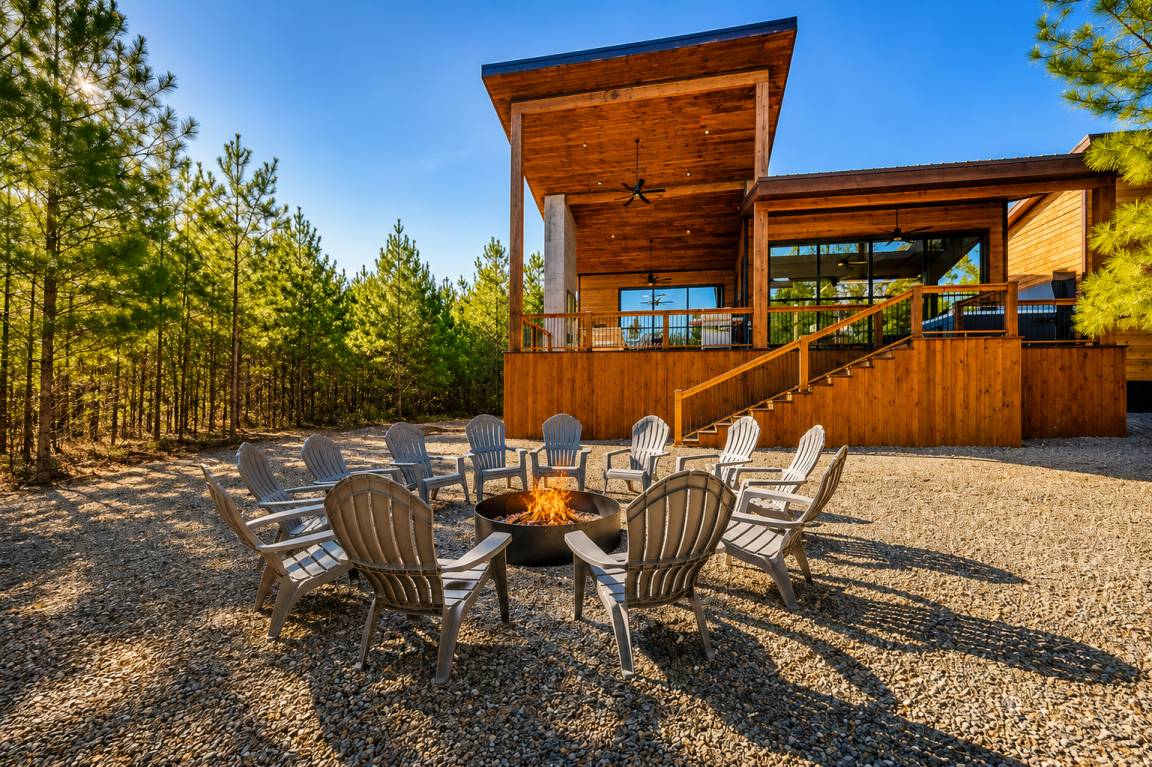288 M² Cabin ∙ 4 Bedrooms ∙ 12 Guests - Oklahoma