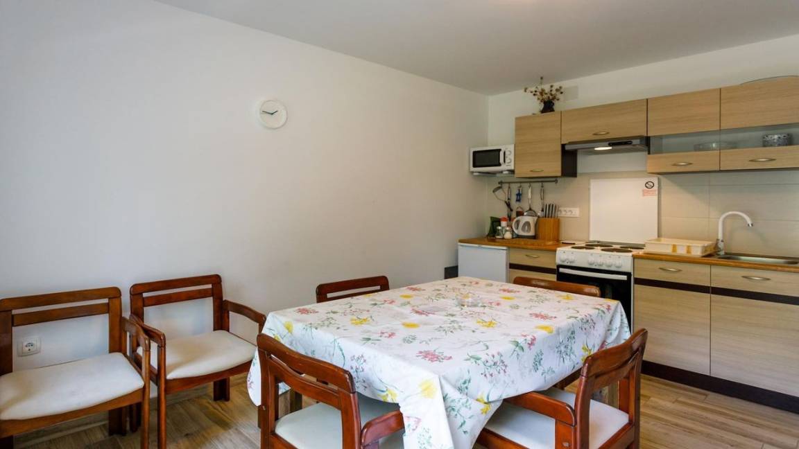 55 M² Apartment ∙ 2 Bedrooms ∙ 4 Guests - Cres