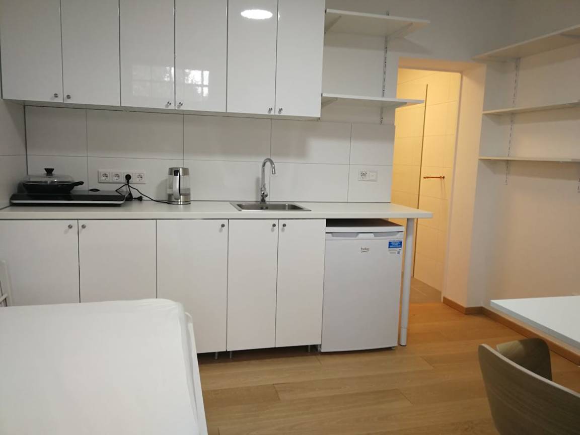 14 M² Ferienwohnung ∙ 1 Gast - München