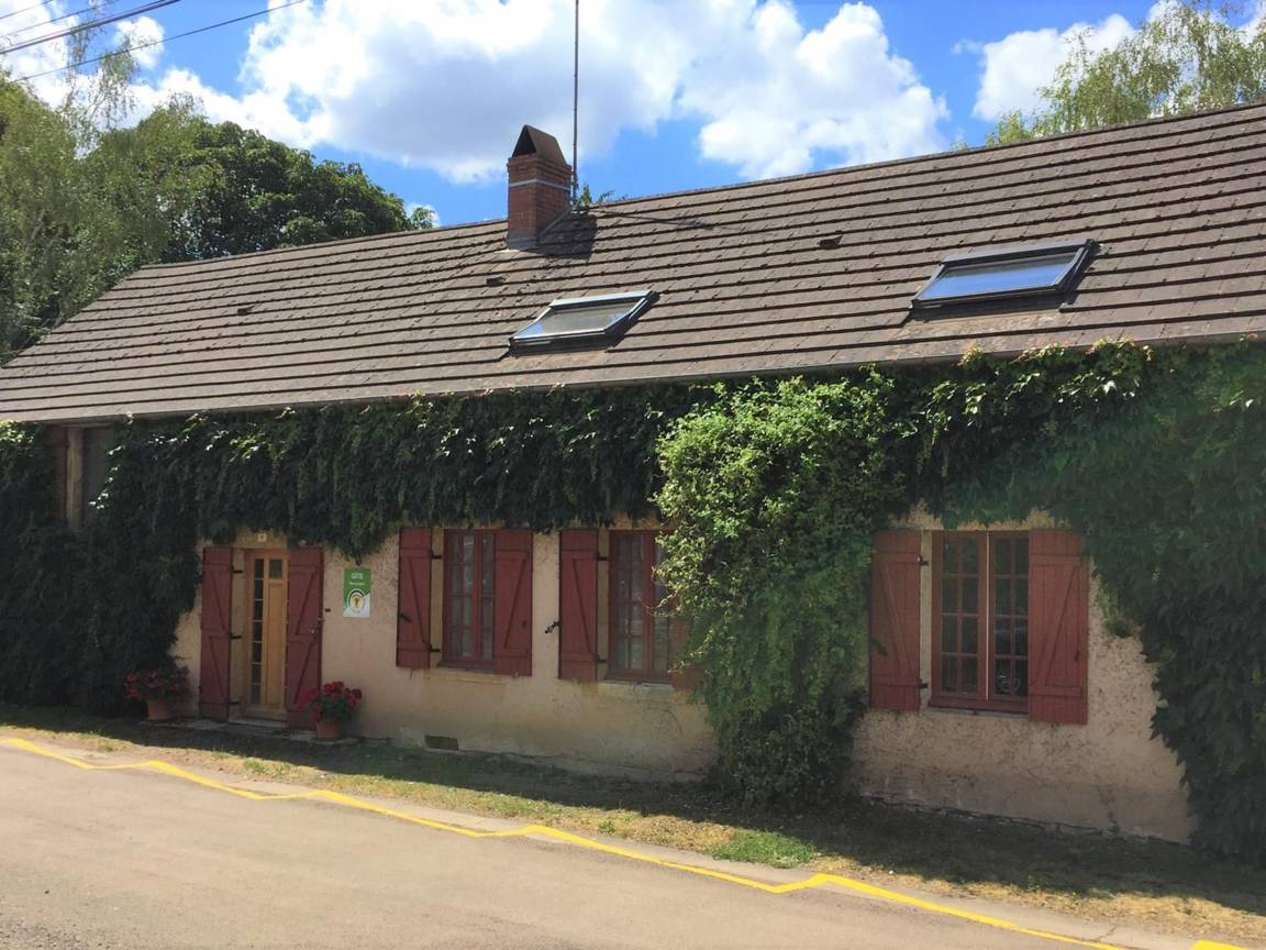 130 M² Cottage ∙ 4 Chambres ∙ 8 Personnes - Bourgogne-Franche-Comté