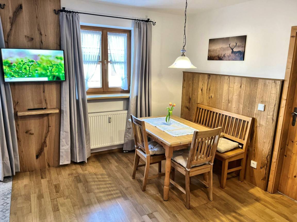 57 M² Apartment ∙ 2 Bedrooms ∙ 4 Guests - Piding