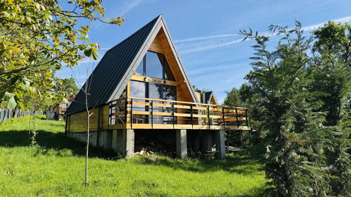 30 M² Chalet ∙ 1 Chambre ∙ 3 Personnes - Dragoslavele