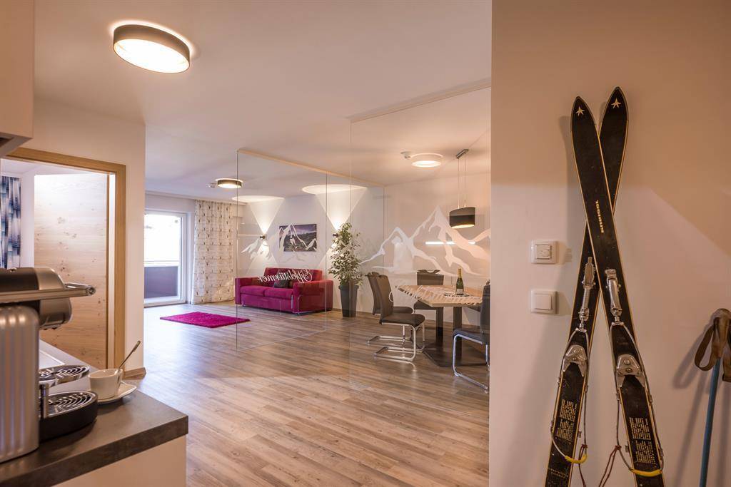 85 M² Apartment ∙ 1 Bedroom ∙ 4 Guests - Kaltenbach
