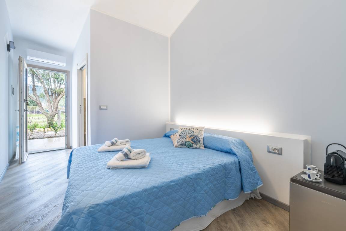 14 M² Camera Privata ∙ 1 Camera Da Letto ∙ 2 Ospiti - Castiadas