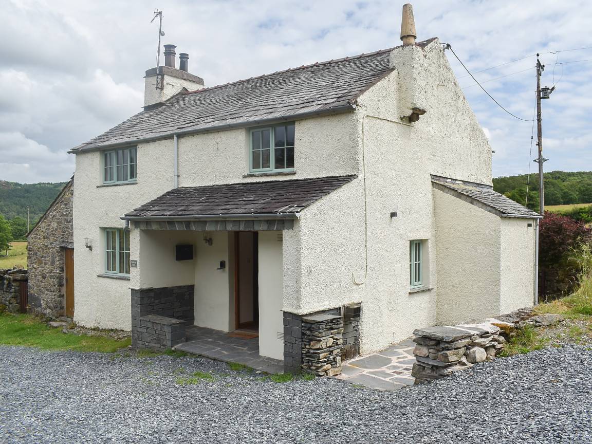 Cottage ∙ 3 Bedrooms ∙ 6 Guests - Grange-over-Sands