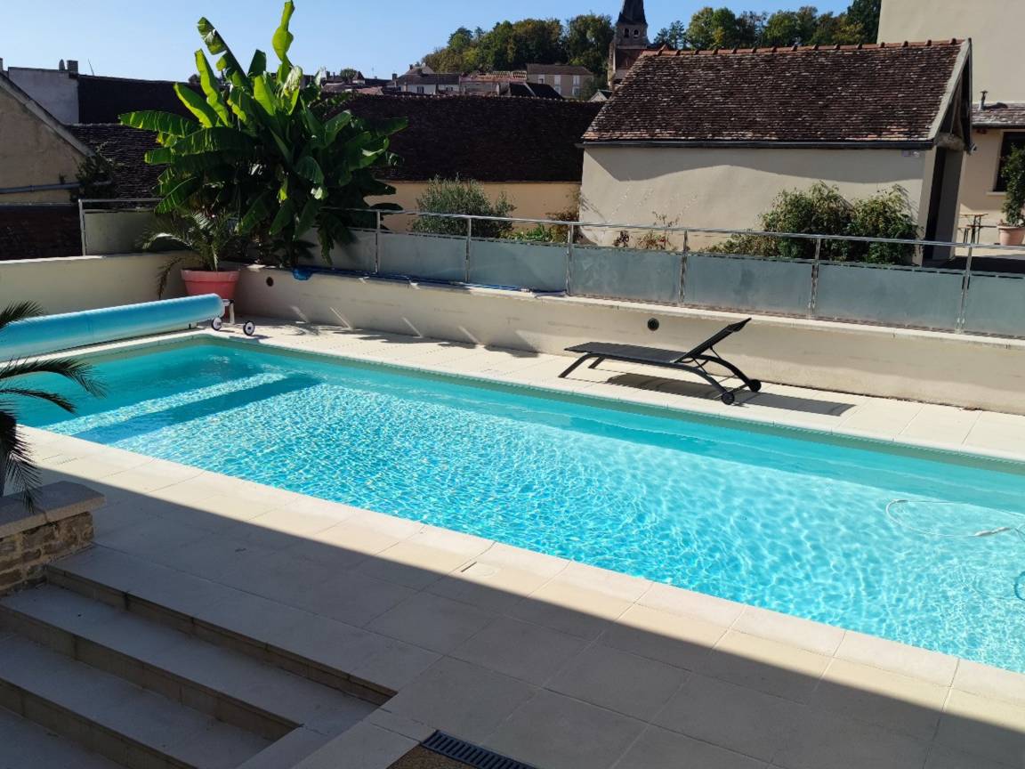 140 M² Maison De Vacances ∙ 3 Chambres ∙ 6 Personnes - Auxerre