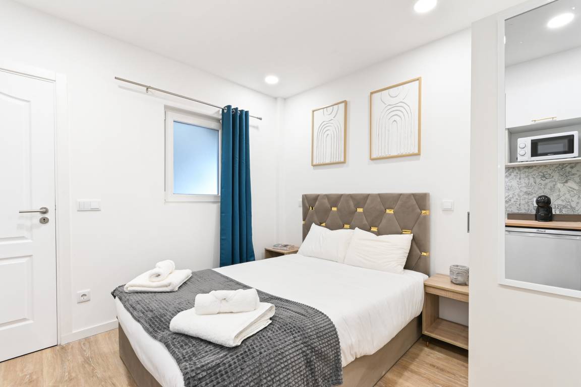 30 M² Apartamento ∙ 1 Quarto ∙ 2 Hóspedes - Braga