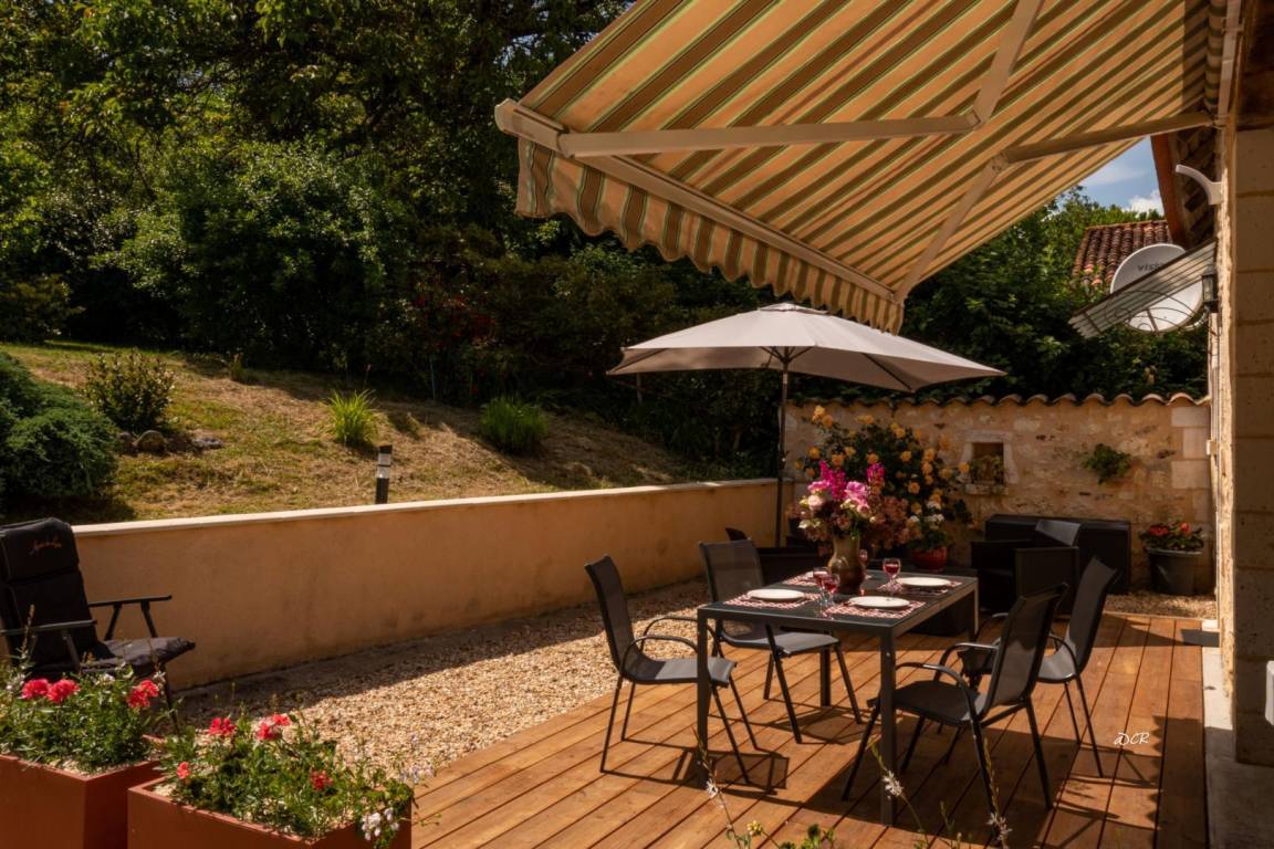 80 M² Gîte ∙ 2 Chambres ∙ 4 Personnes - Dordogne