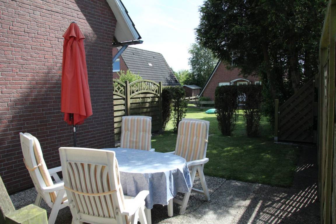 59 M² Ferienhaus ∙ 2 Schlafzimmer ∙ 3 Gäste - Dornum