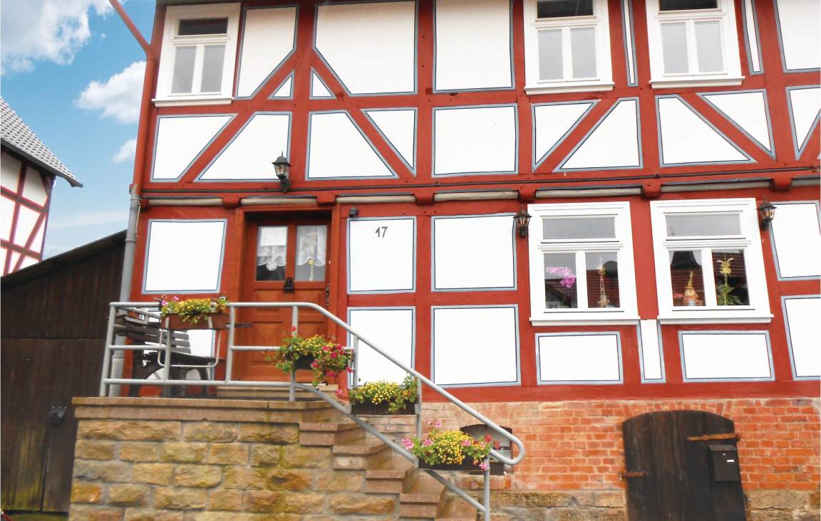 120 M² Ferienhaus ∙ 4 Schlafzimmer ∙ 7 Gäste - Melsungen