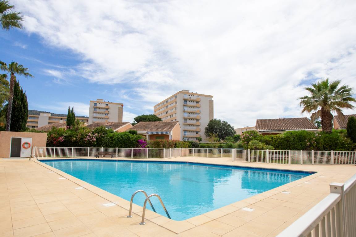28 M² Apartment ∙ 1 Bedroom ∙ 4 Guests - Le Lavandou