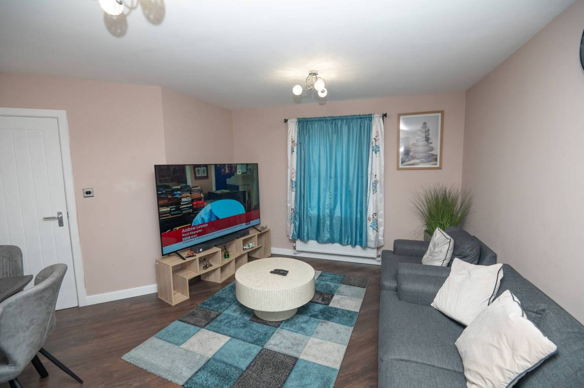 185 M² House ∙ 3 Bedrooms ∙ 6 Guests - Manchester