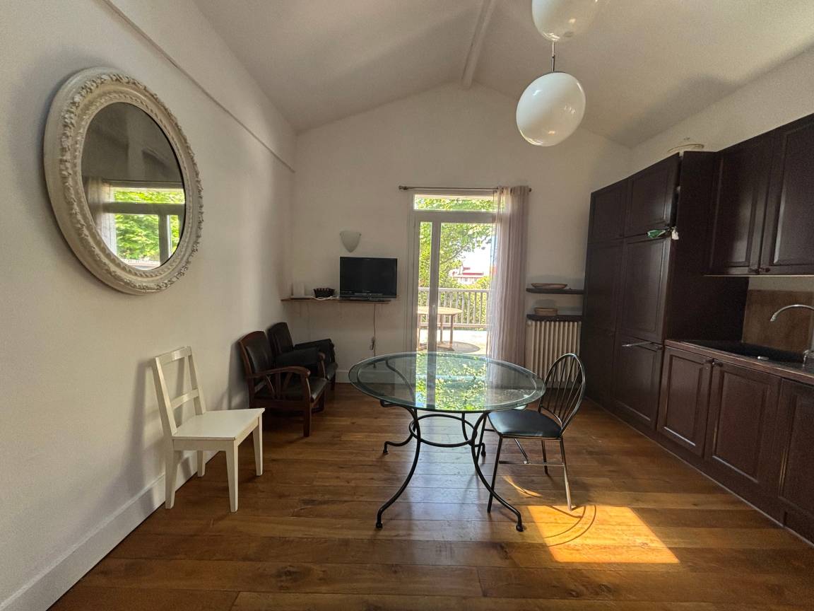 53 M² Ferienhaus ∙ 2 Schlafzimmer ∙ 4 Gäste - Bidart