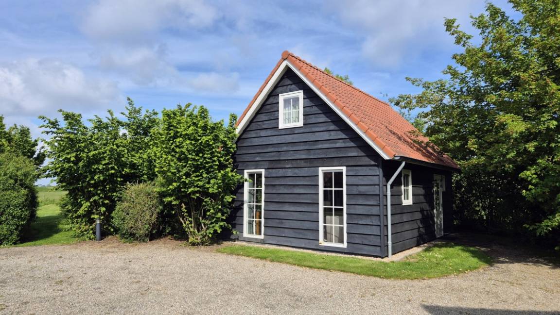 70 M² Ferienhaus ∙ 2 Schlafzimmer ∙ 4 Gäste - Wemeldinge