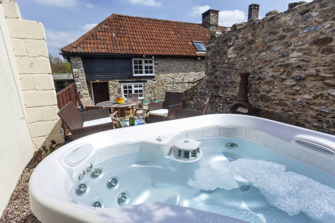 Cottage ∙ 2 Bedrooms ∙ 4 Guests - Honiton