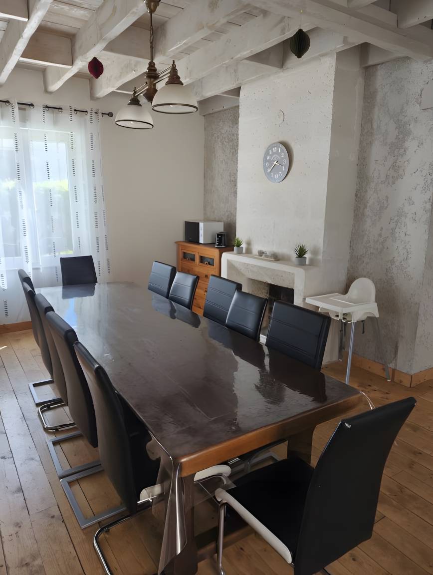 140 M² Maison De Vacances ∙ 4 Chambres ∙ 12 Personnes - Montrichard