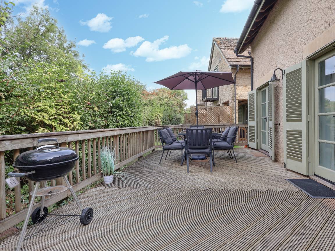 Cottage ∙ 3 Bedrooms ∙ 6 Guests - Somerford Keynes