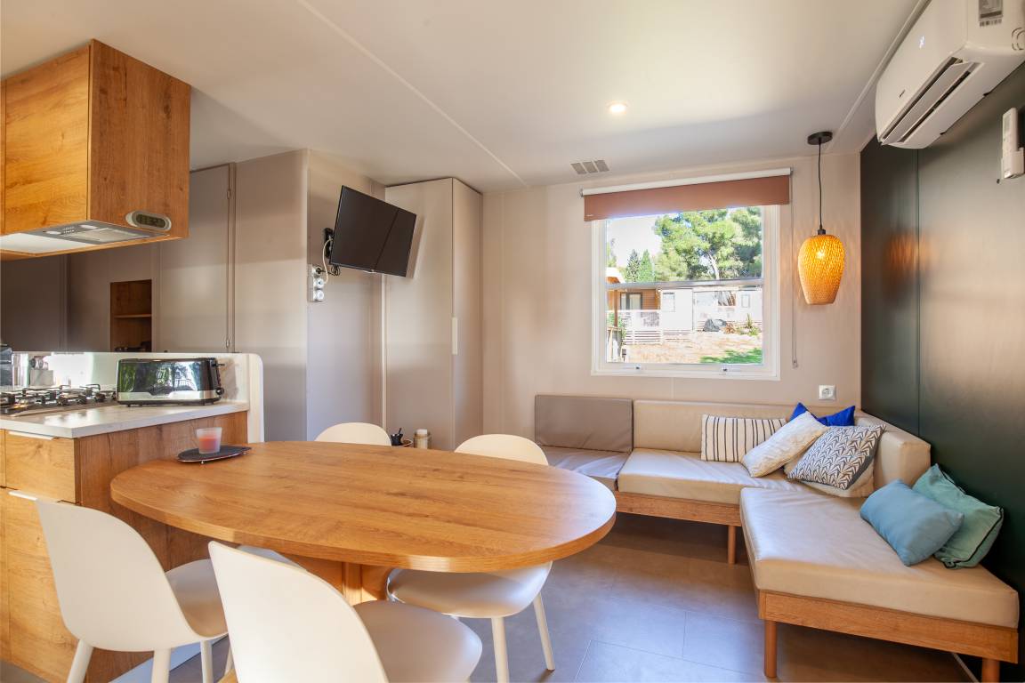 42 M² Camping ∙ 3 Bedrooms ∙ 6 Guests - Marignane
