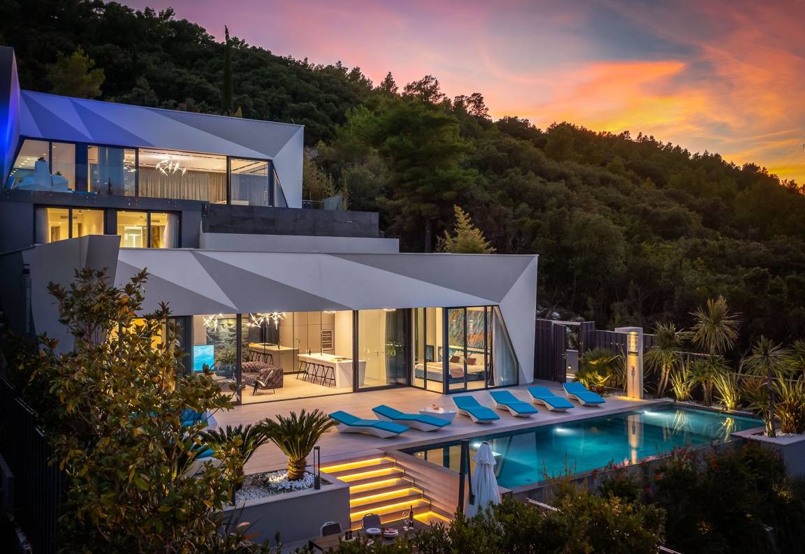 Villa ∙ 5 Bedrooms ∙ 10 Guests - Korčula