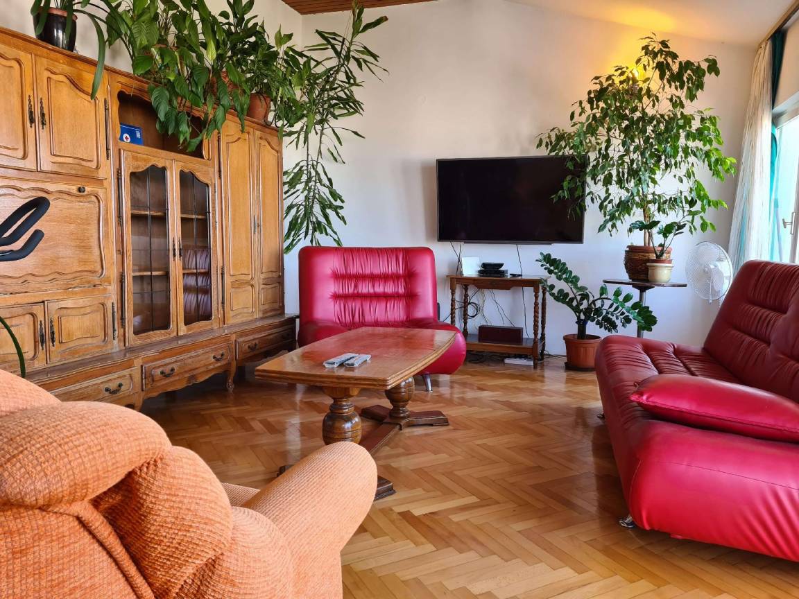 100 M² Apartment ∙ 3 Bedrooms ∙ 6 Guests - Tučepi
