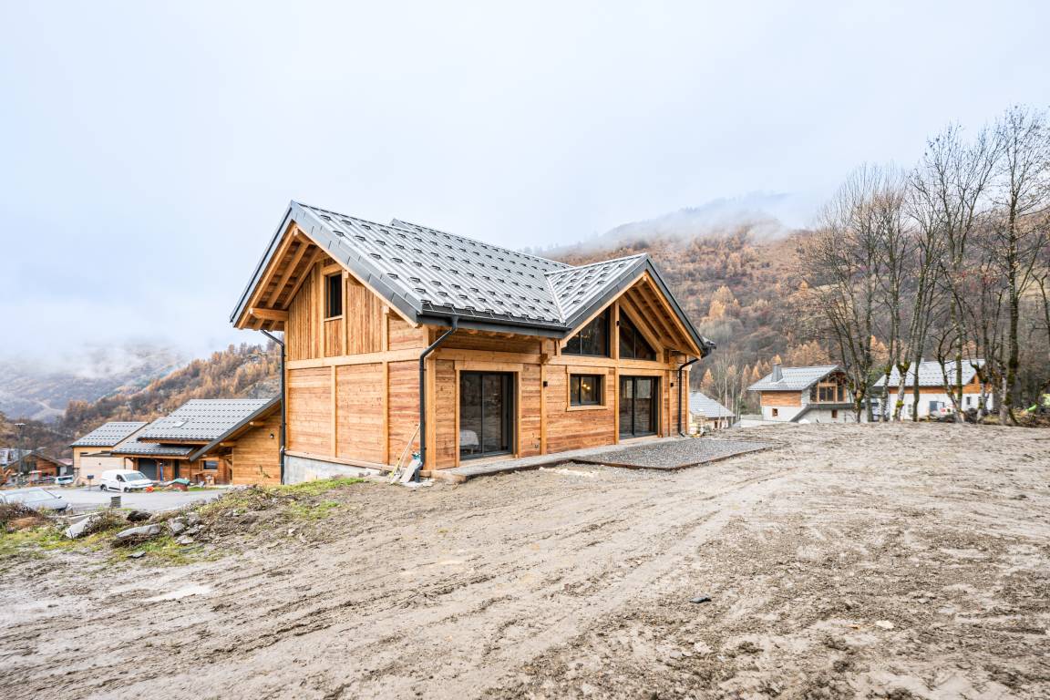 165 M² Chalet ∙ 5 Slaapkamers ∙ 12 Gasten - Valmeinier