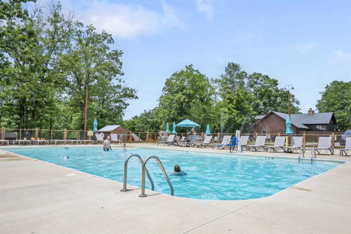 119 M² Cabin ∙ 3 Bedrooms ∙ 8 Guests - Ridgedale, MO