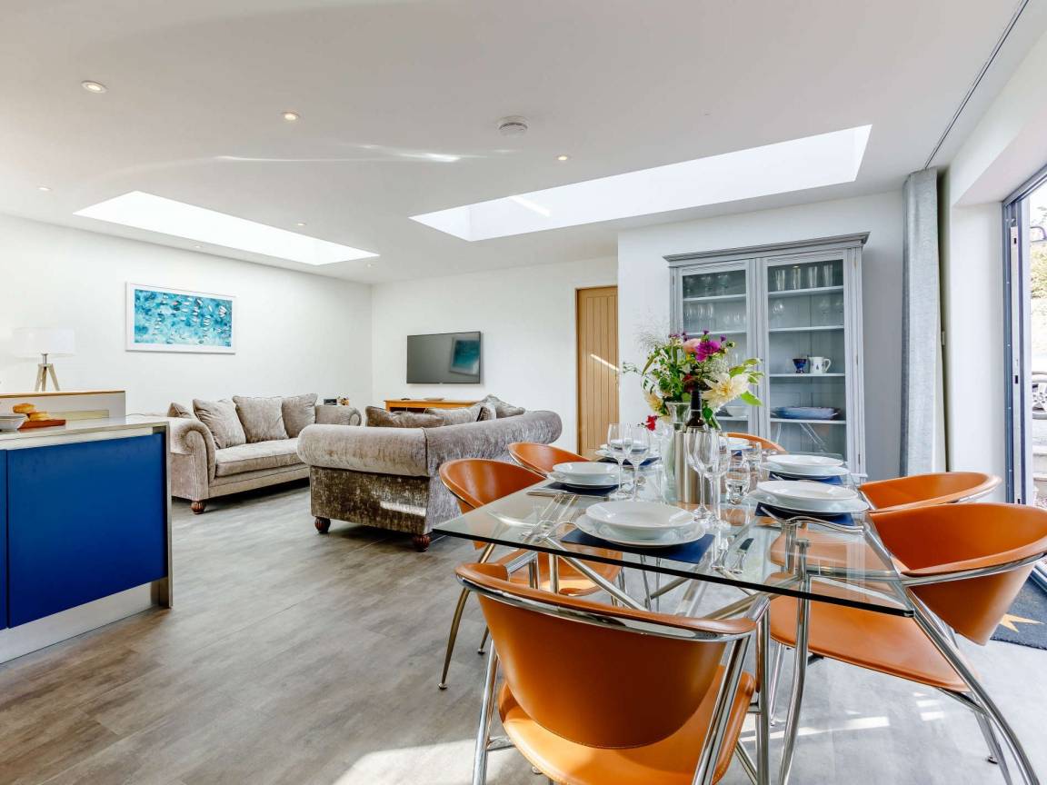 Cottage ∙ 3 Bedrooms ∙ 6 Guests - Instow