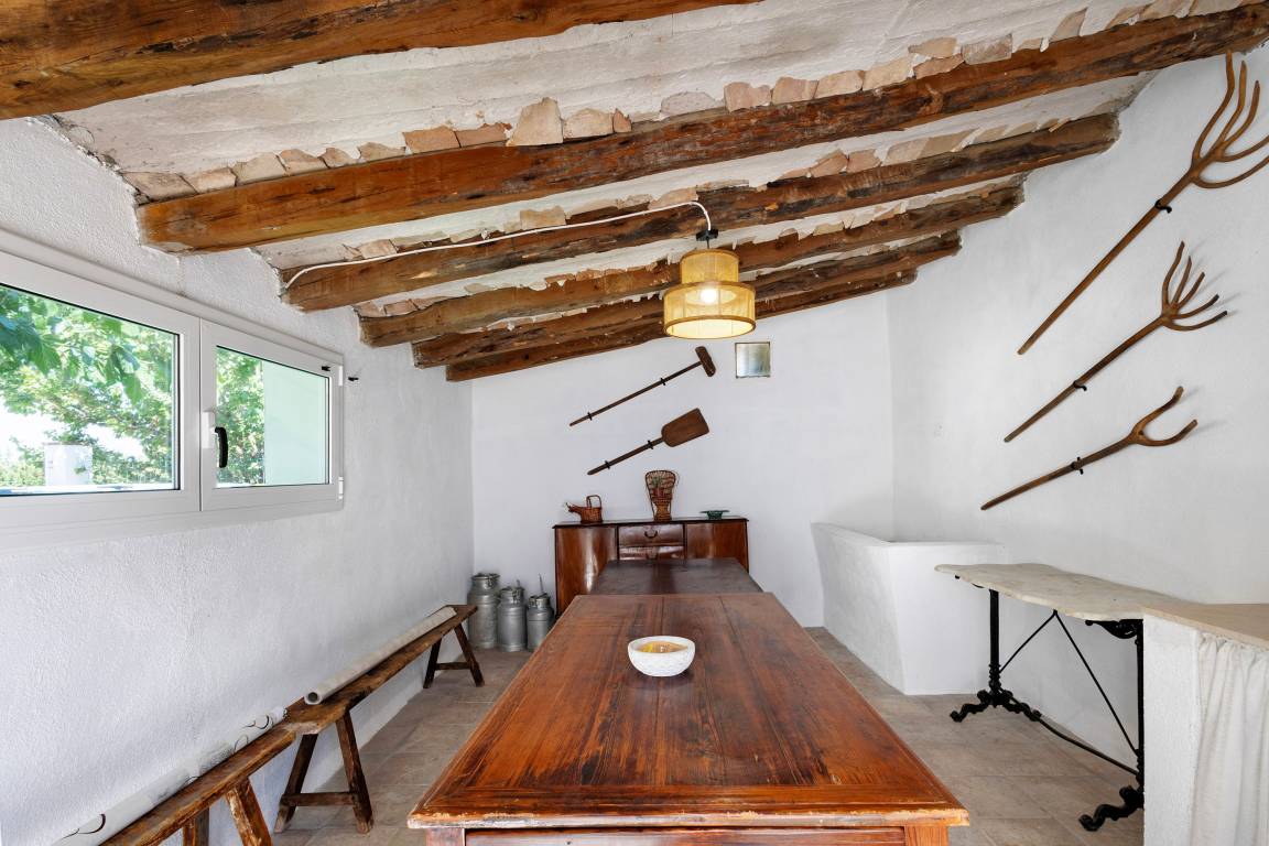 169 M² Casa ∙ 7 Habitaciones ∙ 15 Huéspedes - Vilafranca del Penedès