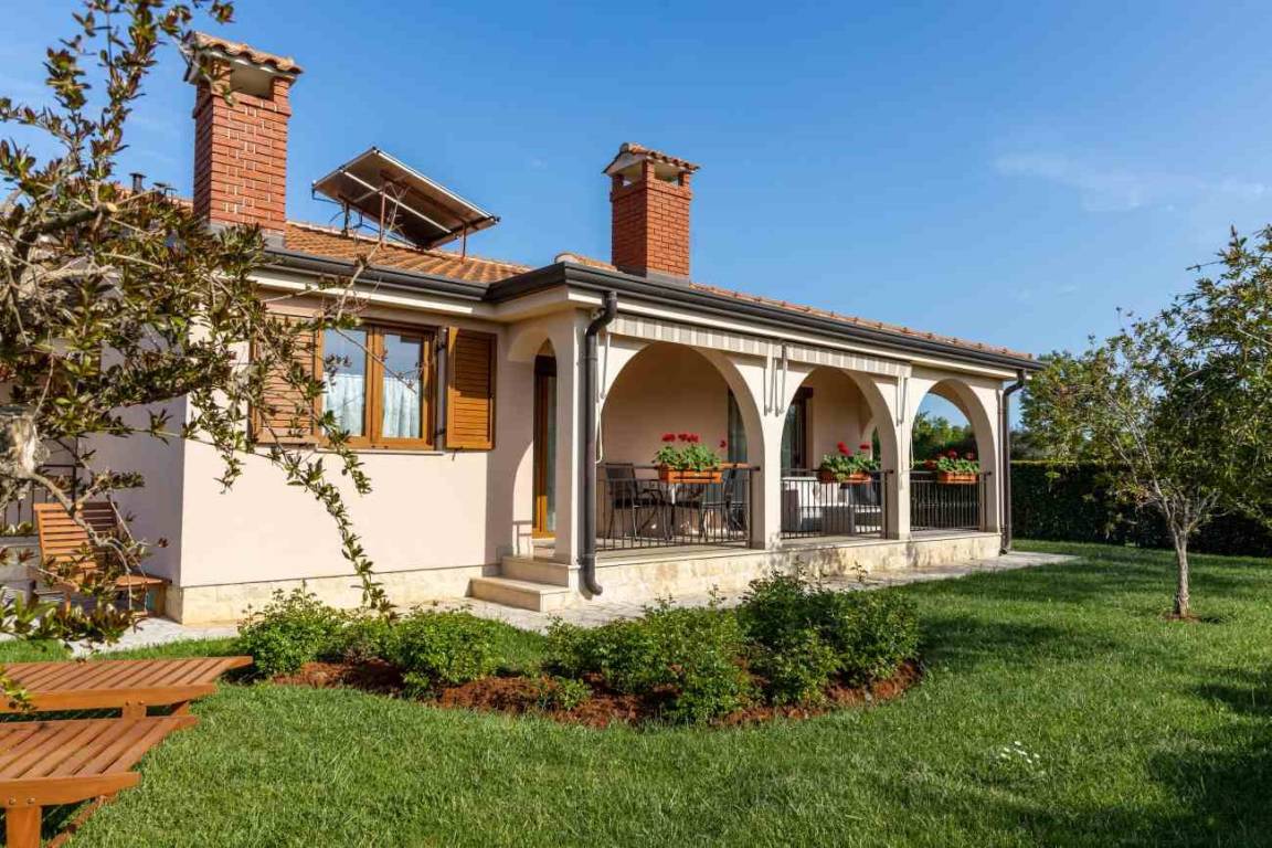 95 M² Casa ∙ 3 Habitaciones ∙ 6 Huéspedes - Poreč
