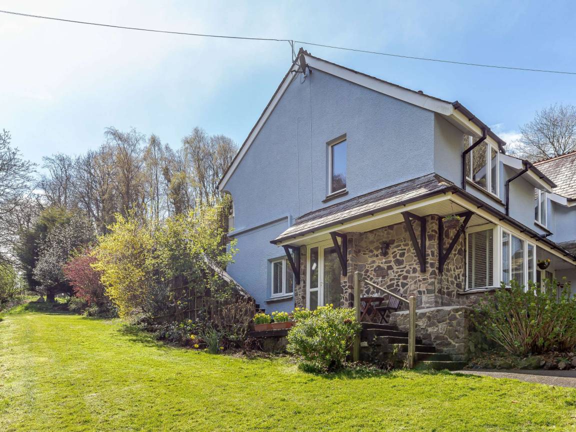 Cottage ∙ 1 Bedroom ∙ 2 Guests - Lustleigh