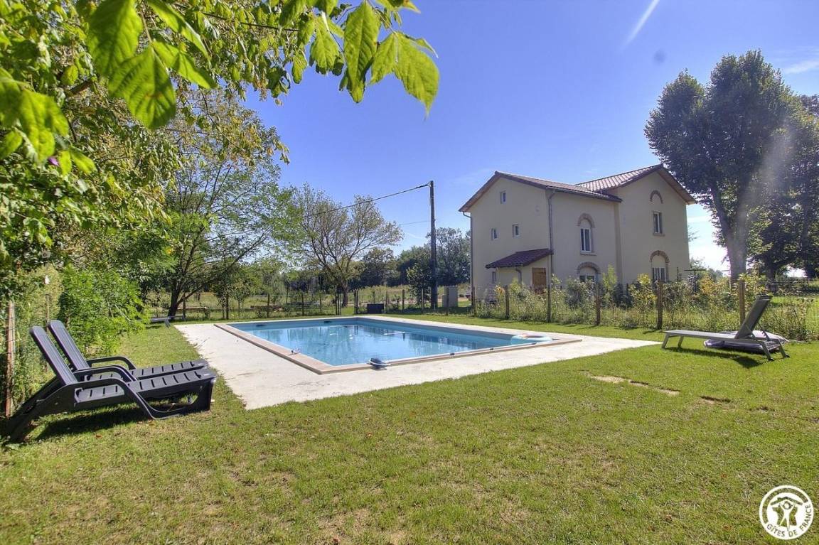 62 M² Gîte ∙ 2 Chambres ∙ 6 Personnes - Ain