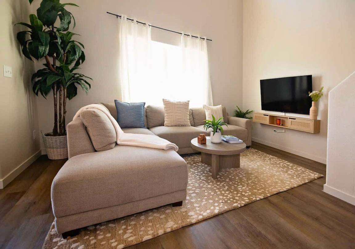 Casa ∙ 4 Habitaciones ∙ 10 Huéspedes - Pueblo West, CO