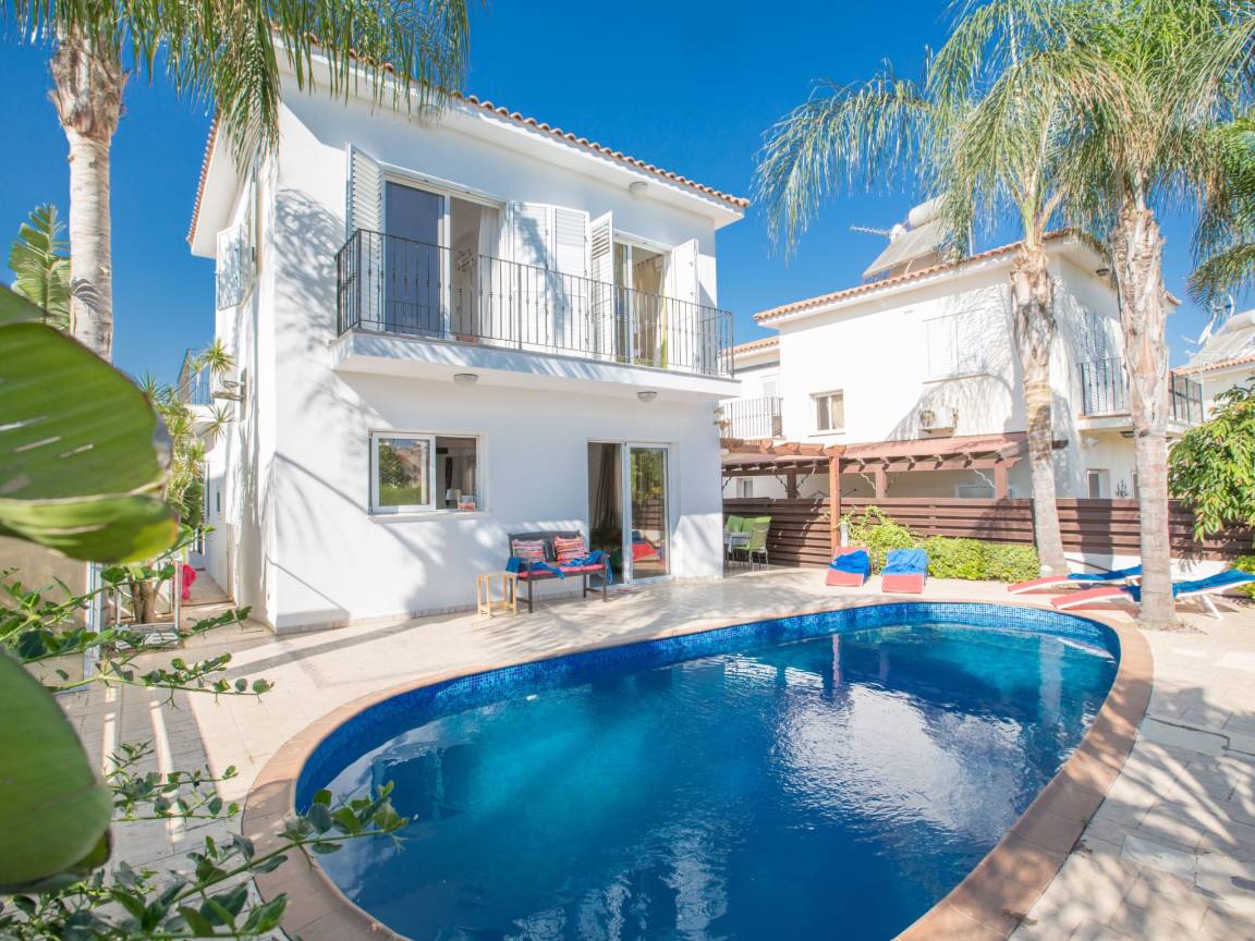 125 M² House ∙ 3 Bedrooms ∙ 6 Guests - Ayia Napa