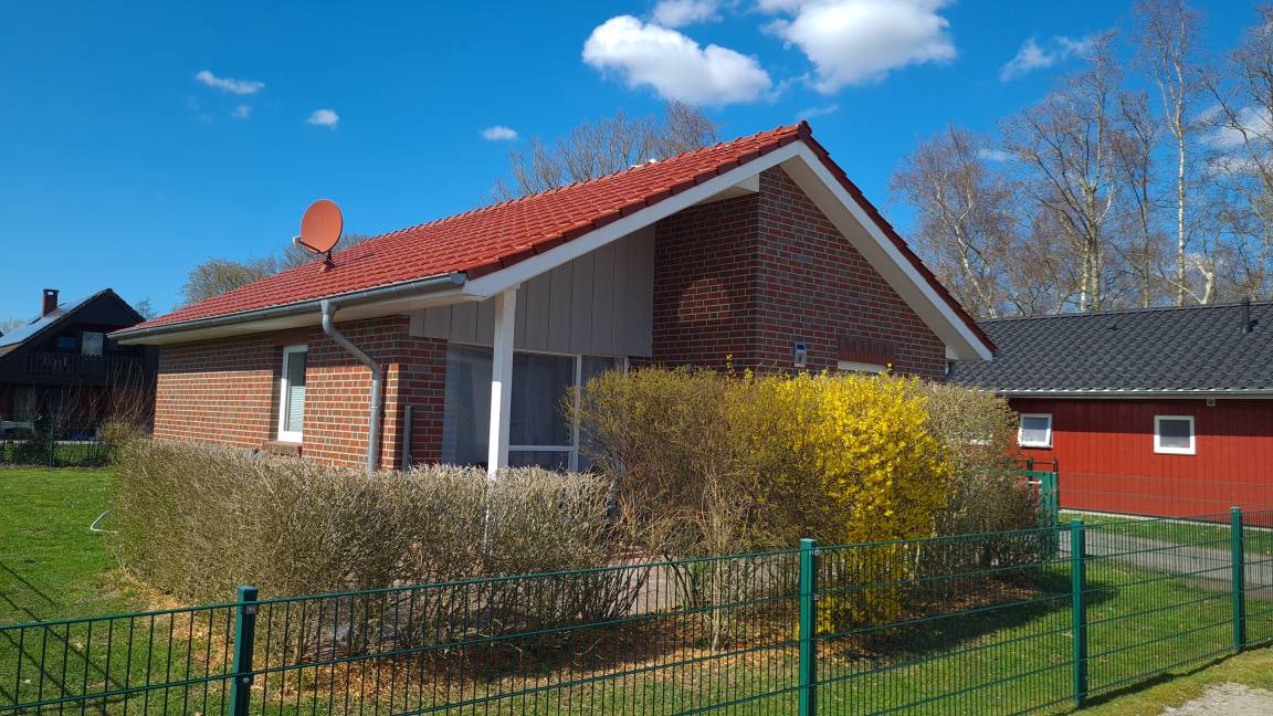 Ferienhaus ∙ 2 Schlafzimmer ∙ 4 Gäste - Stadland