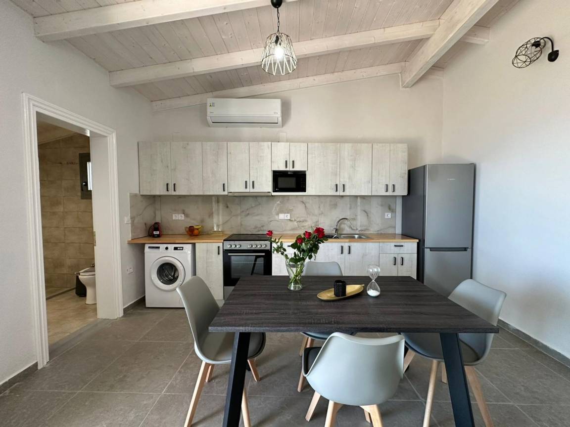 58 M² Apartment ∙ 2 Bedrooms ∙ 5 Guests - Lefkada