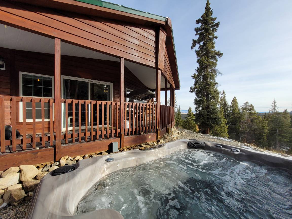 151 M² Cabin ∙ 3 Bedrooms ∙ 6 Guests - Colorado
