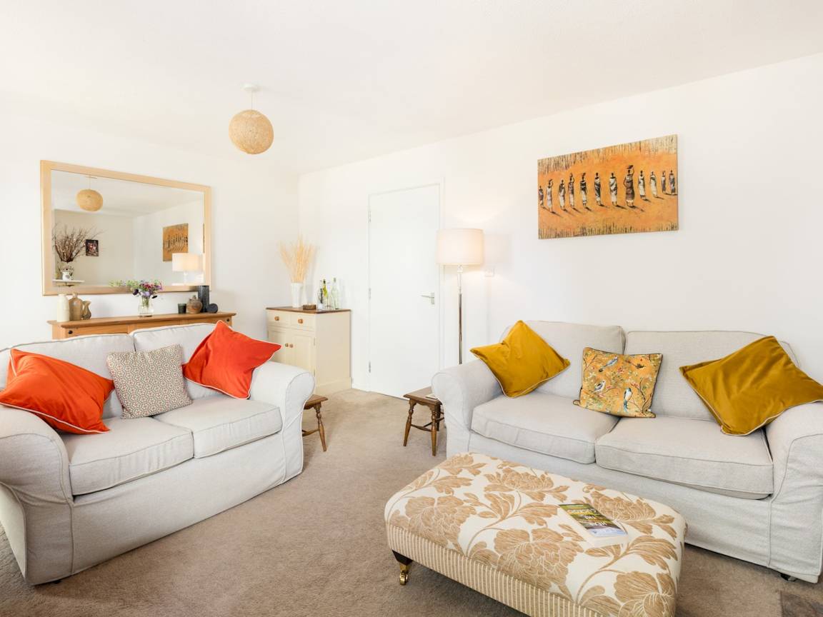 56 M² House ∙ 2 Bedrooms ∙ 4 Guests - Moreton-in-Marsh