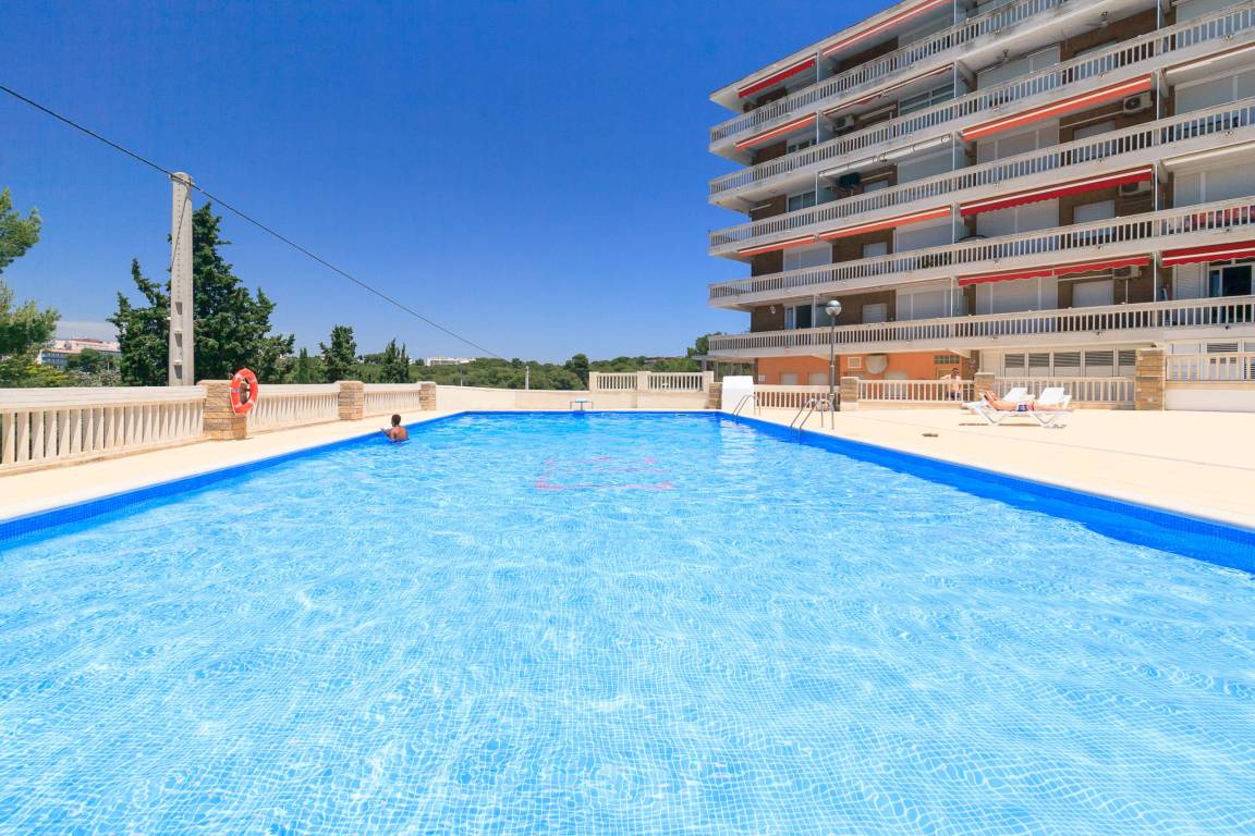 48 M² Apartamento ∙ 2 Habitaciones ∙ 6 Huéspedes - Tarragone