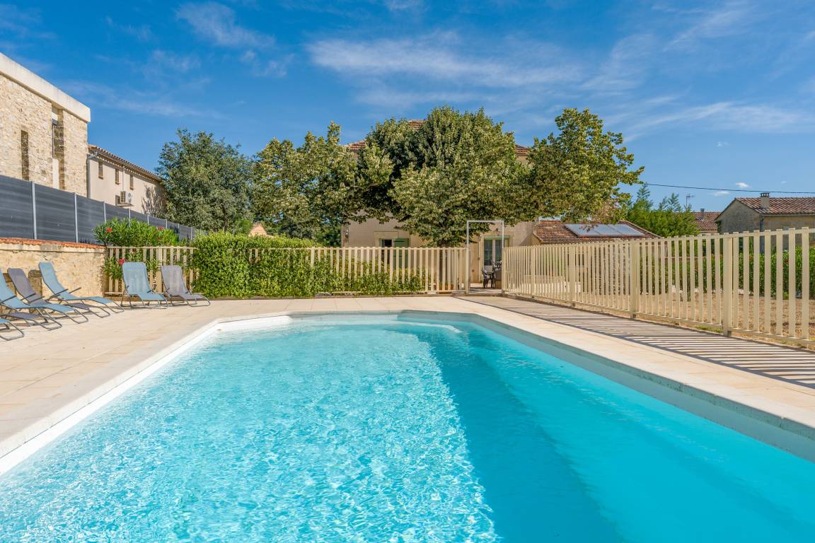 120 M² Villa ∙ 4 Chambres ∙ 10 Personnes - Uzès