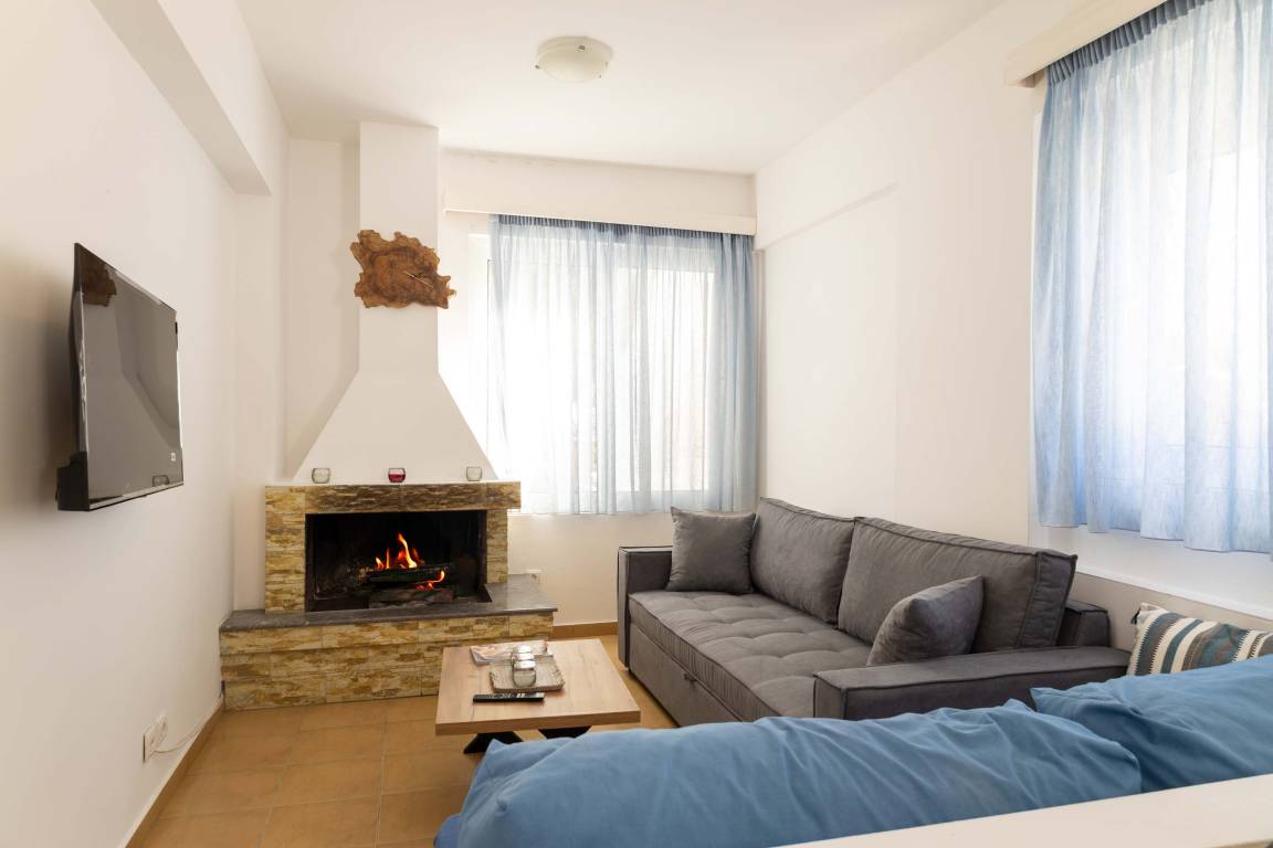 105 M² Apartment ∙ 3 Bedrooms ∙ 9 Guests - Lindos