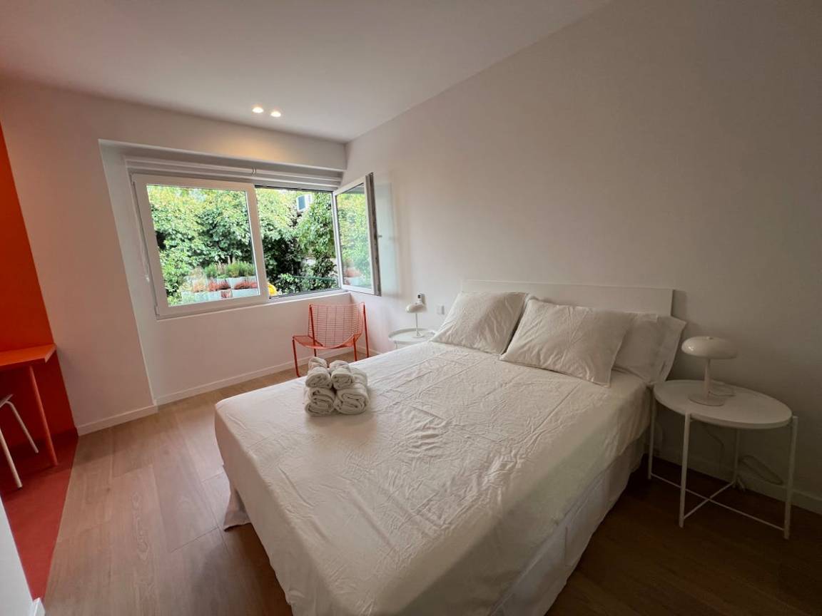 900 M² Habitación Privada ∙ 1 Habitación ∙ 2 Huéspedes - Majadahonda