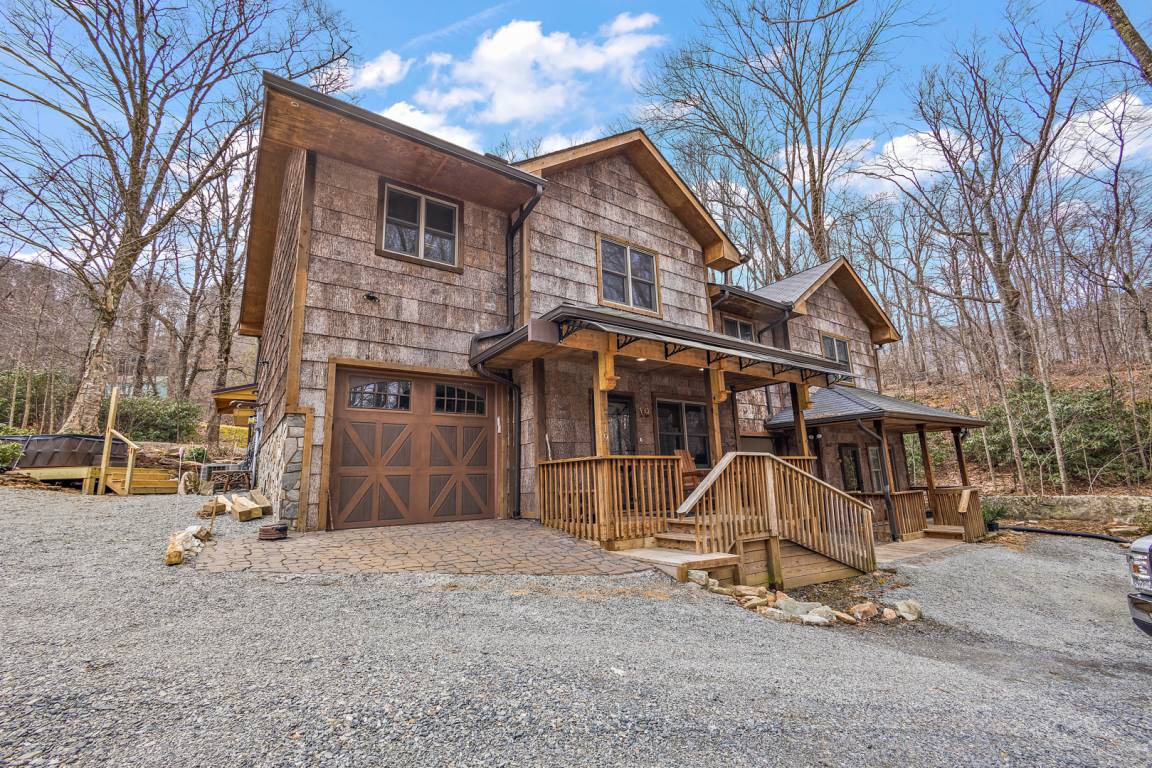 163 M² Cabin ∙ 3 Bedrooms ∙ 6 Guests - Sugar Mountain, NC