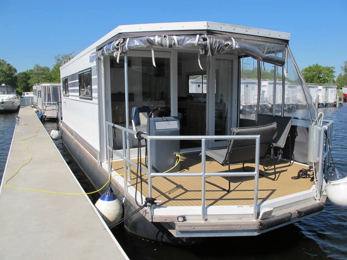25 M² Houseboat ∙ 1 Bedroom ∙ 4 Guests - Berlin