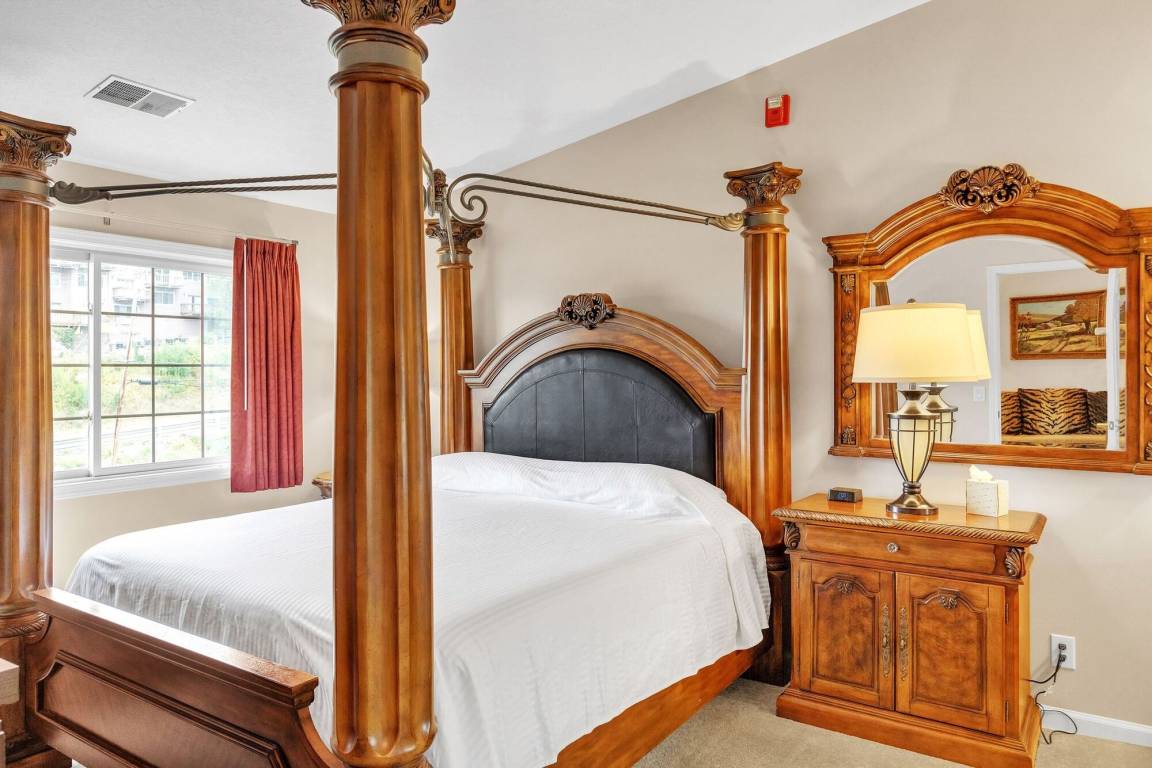 Hotel ∙ 2 Guests - Brown County, IN