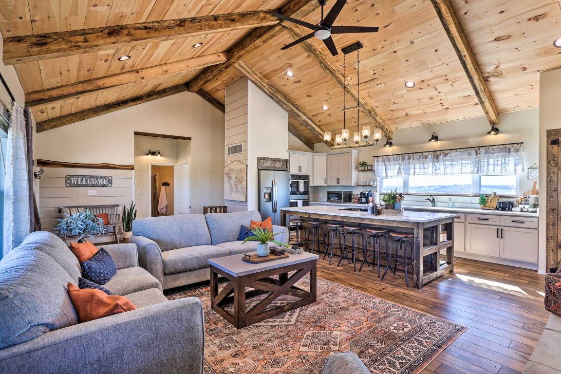 250 M² House ∙ 3 Bedrooms ∙ 10 Guests - Kentucky