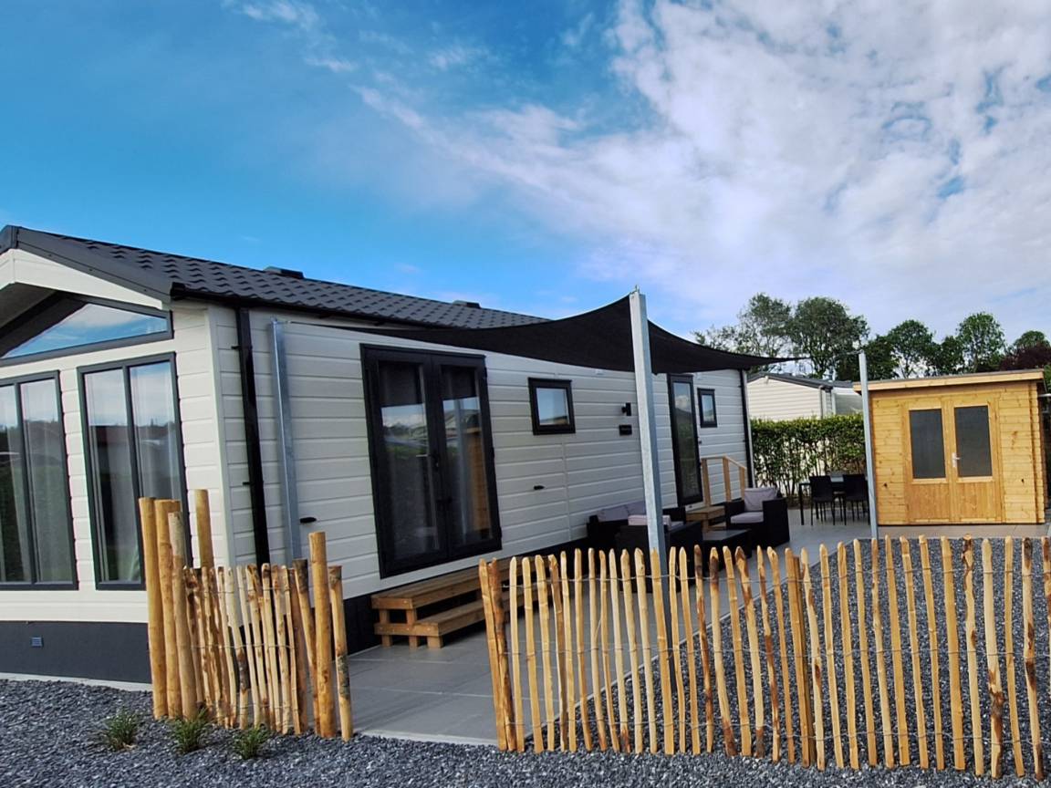 35 M² Ferienhaus ∙ 1 Schlafzimmer ∙ 4 Gäste - Cadzand