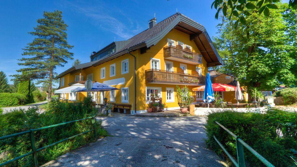 Hotel ∙ 1 Bedroom ∙ 1 Guest - Wolfgangsee Lake
