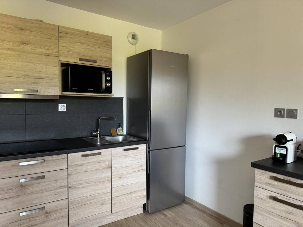 30 M² Monolocale ∙ 1 Camera Da Letto ∙ 3 Ospiti - Vars
