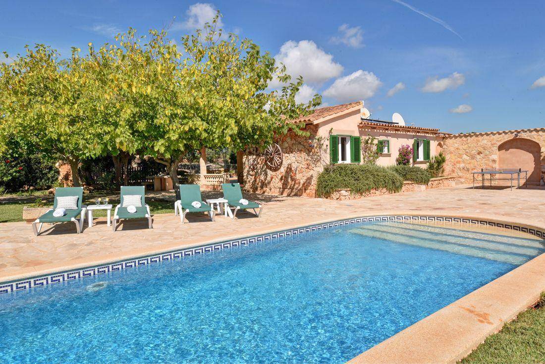 80 M² House ∙ 2 Bedrooms ∙ 4 Guests - Santanyí