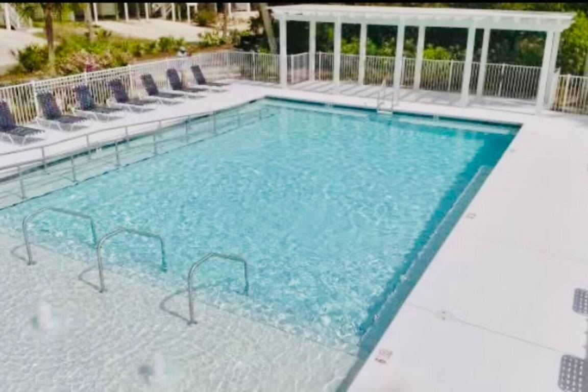 Maison De Vacances ∙ 4 Chambres ∙ 14 Personnes - Alabama